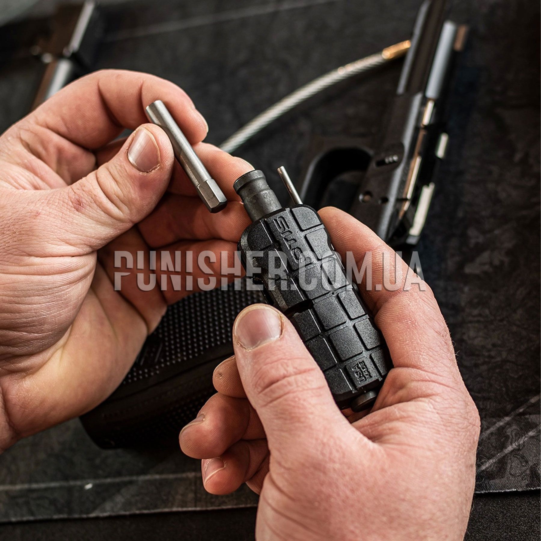Otis 8-in-1 Pistol T-Tool Black buy with international delivery ...